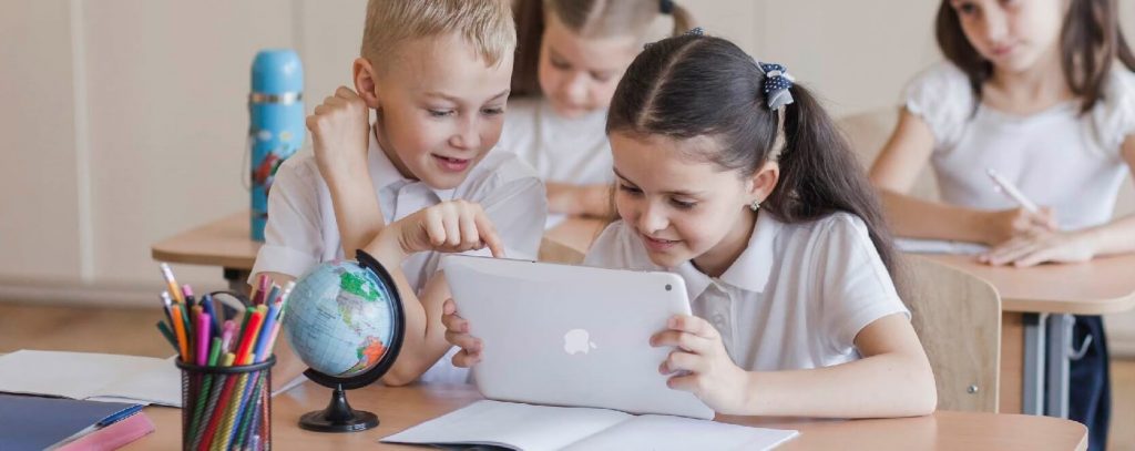 Apple Classroom | Apple School Manager Program | iPad Management