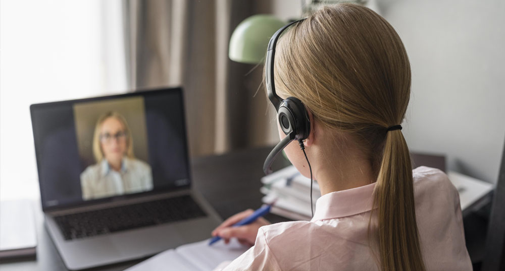Removing Distractions For Students During Online Classes | 42Gears Removing Distractions For Students During Online Classes | 42Gears
